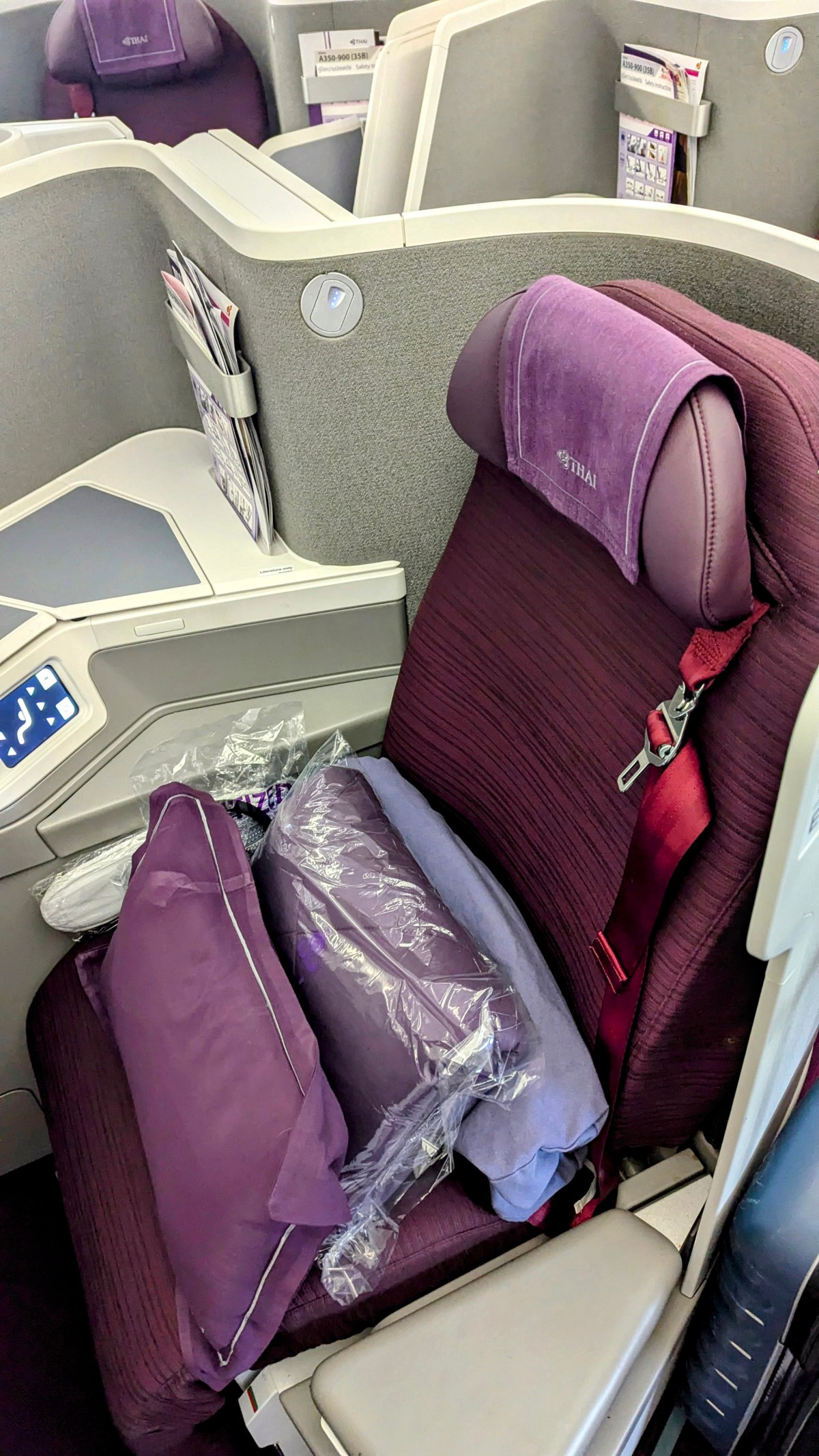 Thai Airways 787-9 Business Class Review: faultless flight from MEL to ...